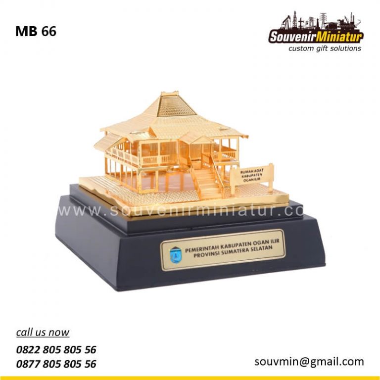 Miniatur Rumah Adat sebagai Souvenir Elegan untuk Berbagai Acara
