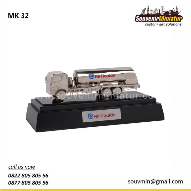 Souvenir Miniatur Truk PT Trimuda Nuansa Citra Eksklusif